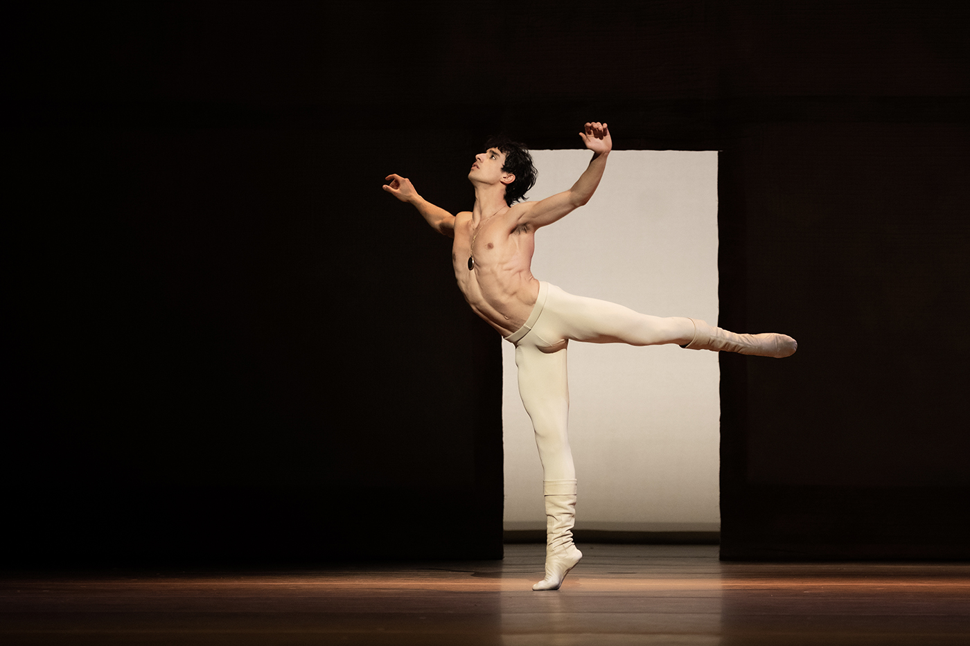 WHO IS ROMEO? – Dance for You Magazine